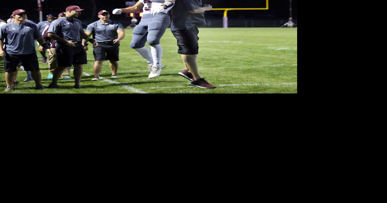 High school football: Holmen vs. West Salem a clash of heavyweights