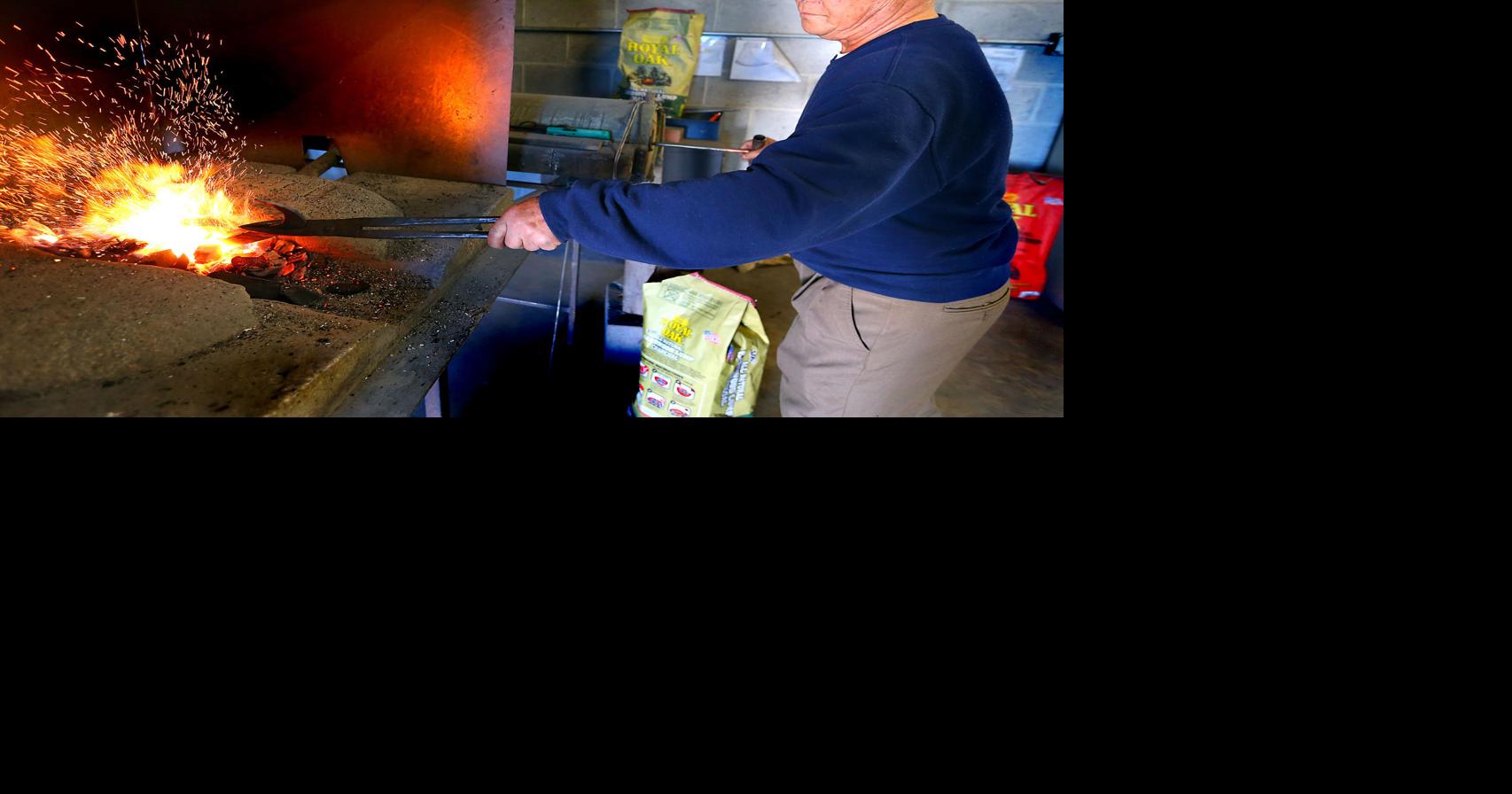 Blacksmith helps preserve Hmong culture