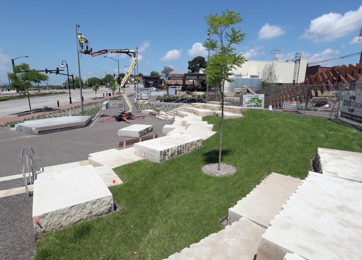 Poem’s author will help dedicate Onalaska’s Dash-Park on Saturday