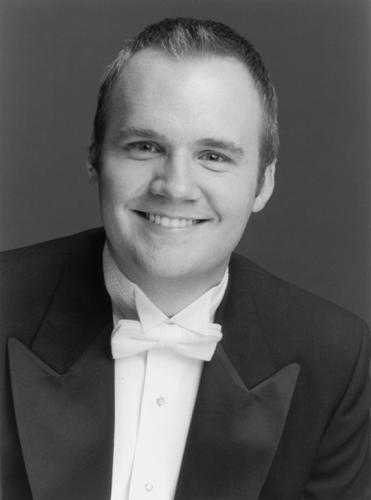 Matt Curtis returns to La Crosse with Chanticleer