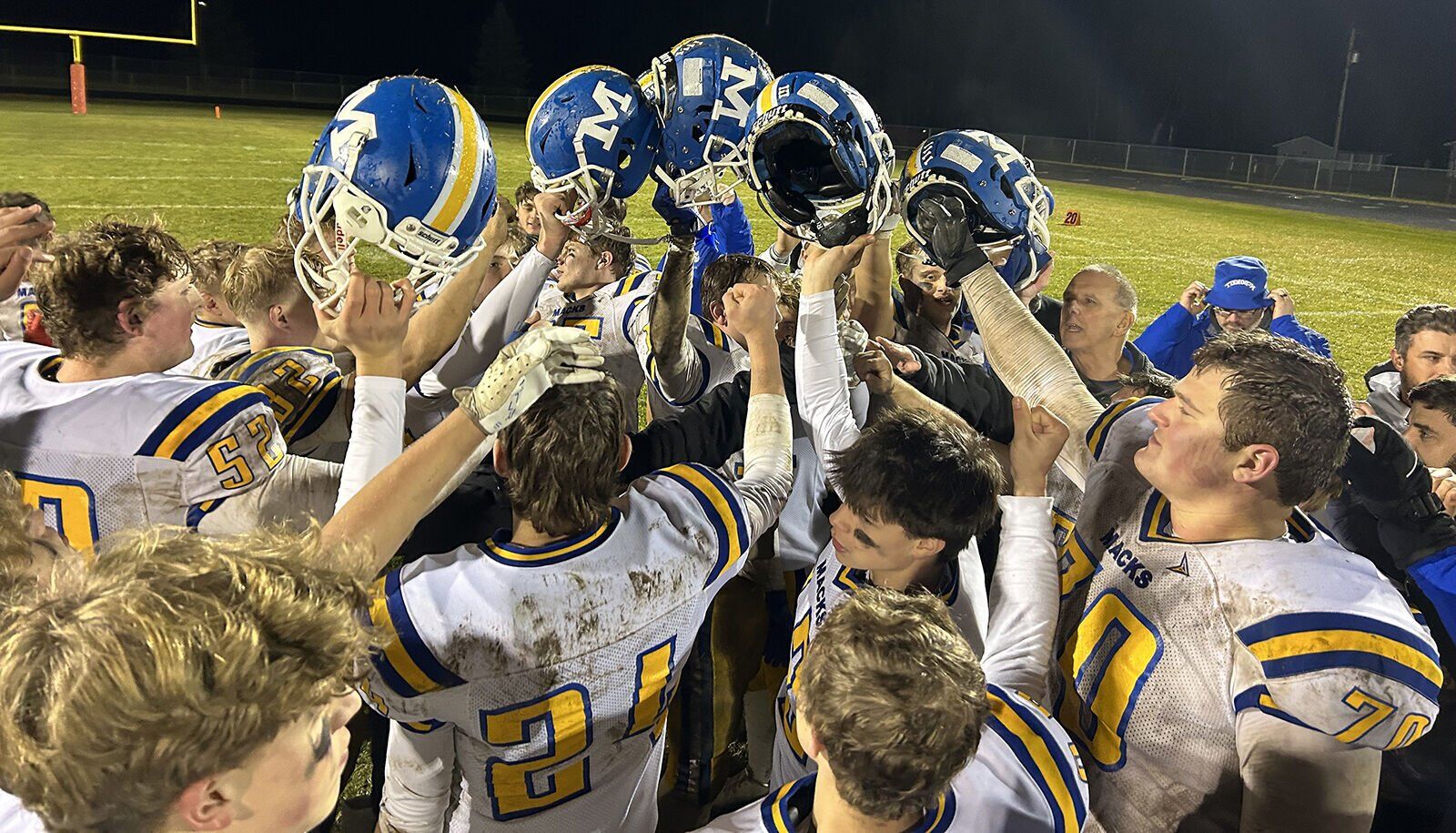 McDonell, Gilman football semifinal playoff scores