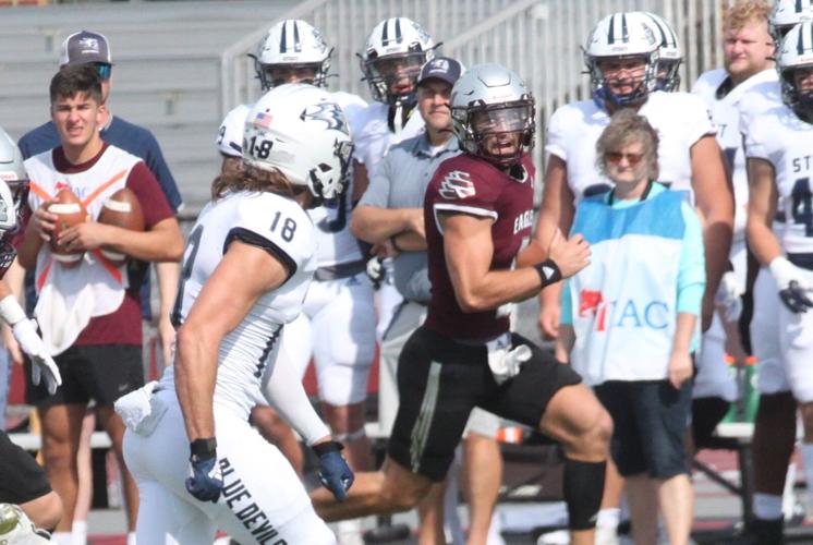 UW-La Crosse football: Helterbrand proves his passing prowess in win ...