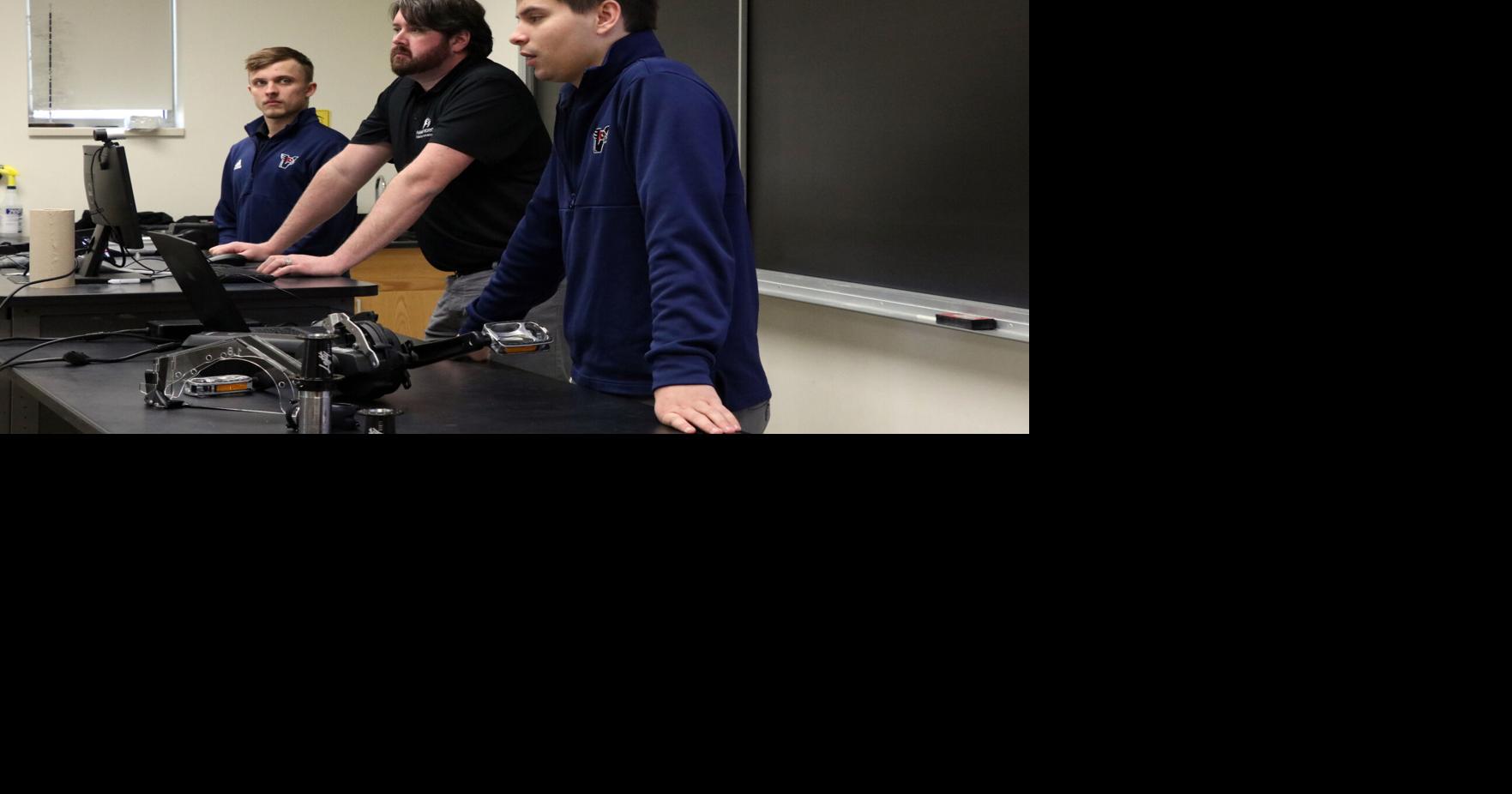 Campus Connection: Engineer shares expertise with Viterbo students