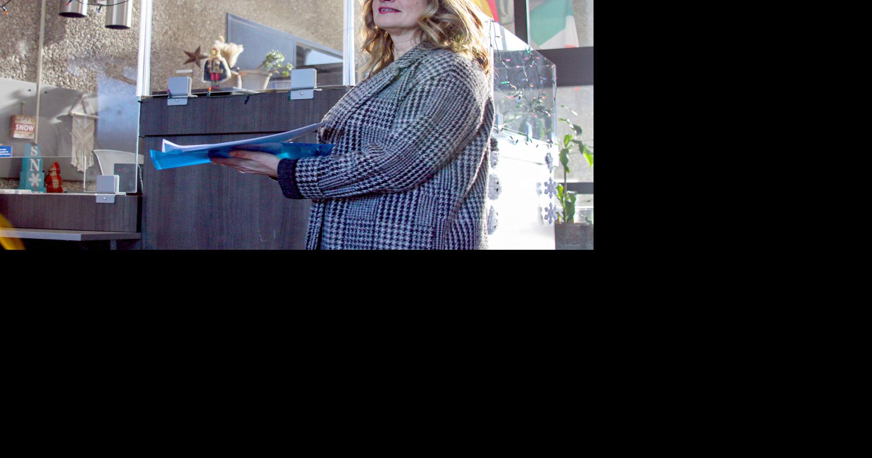 Vicki Markussen files for La Crosse mayor's office again