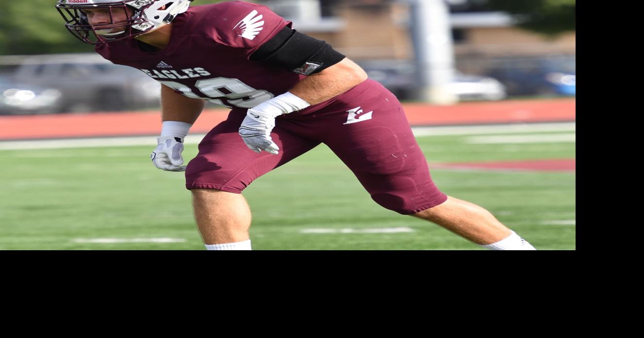 UW-La Crosse football: Ryan Weber's leadership started in prep hockey