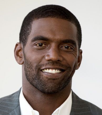 Hall of Fame: Moss earns place in Hall of Fame on first ballot