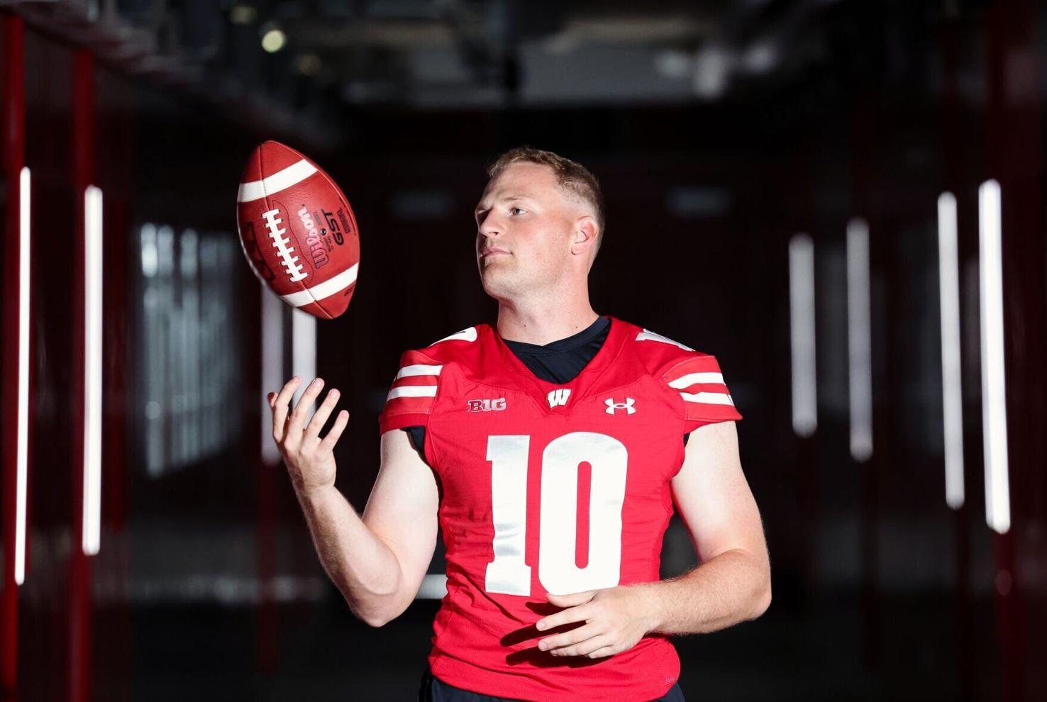 Tyler Van Dyke's journey shapes Wisconsin quarterback