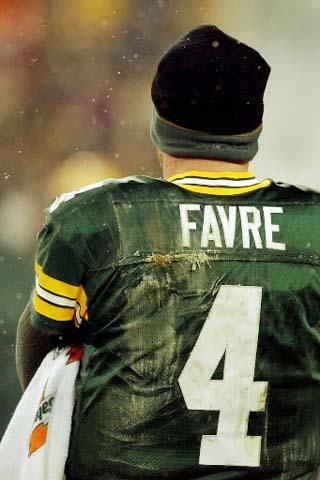 FAVRE IN A DIFFERENT UNIFORM? An NFL source says Brett Favre's longtime ...
