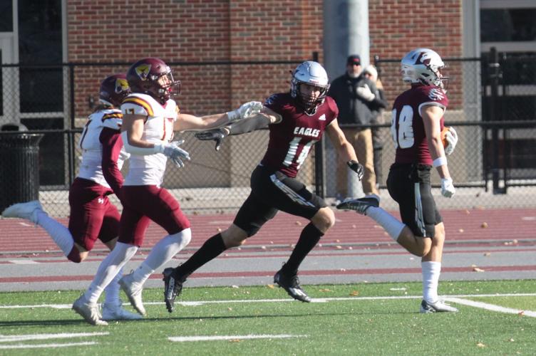 UW-La Crosse football: Jack Janke adds to family legacy with kickoff ...