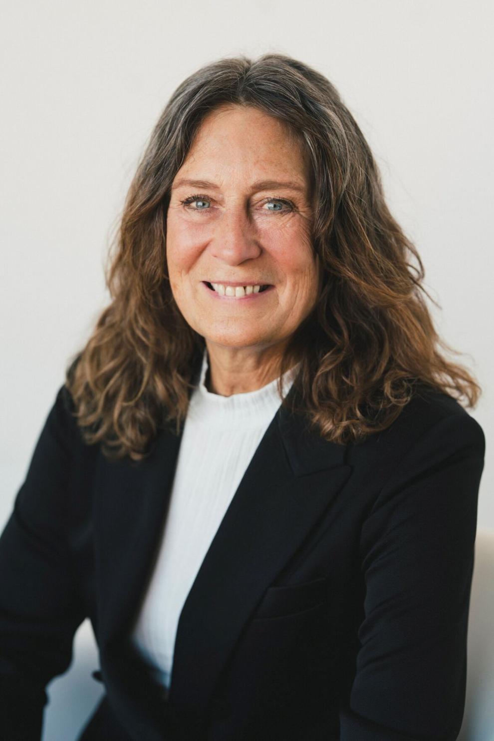 Final mayoral candidates face off in La Crosse debate