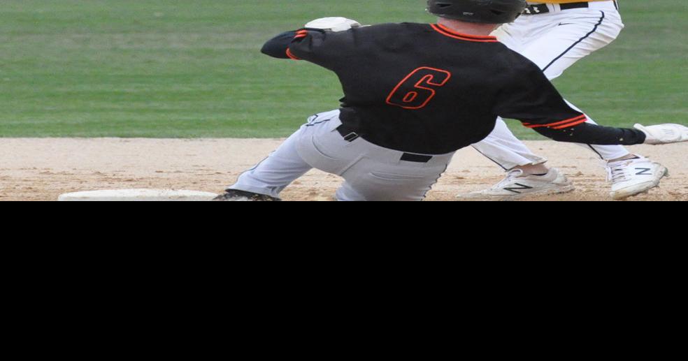 Tomah baseball bounces back against Arcadia