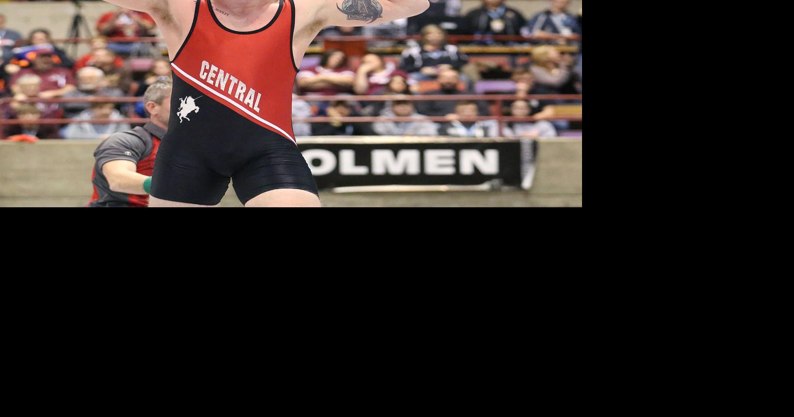 Central’s Connor Williams claims his first Bi-State Classic title