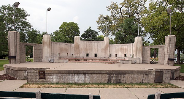 New Riverside site needed to restore bandshell