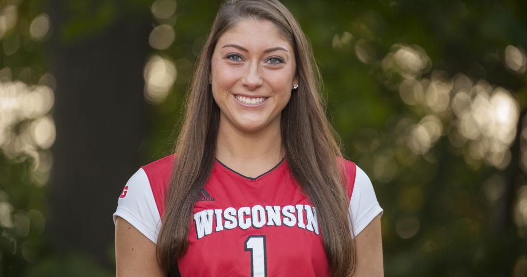 Badgers volleyball: Lauren Carlini wants Field House to rock