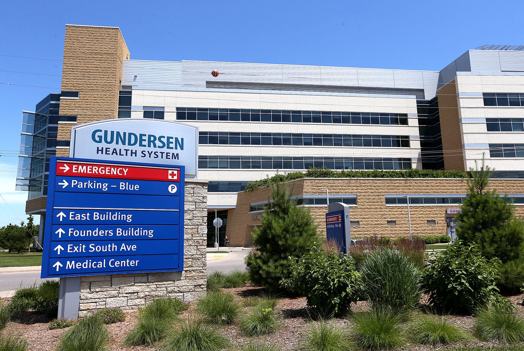Gundersen and Bellin Health change name to Emplify Health