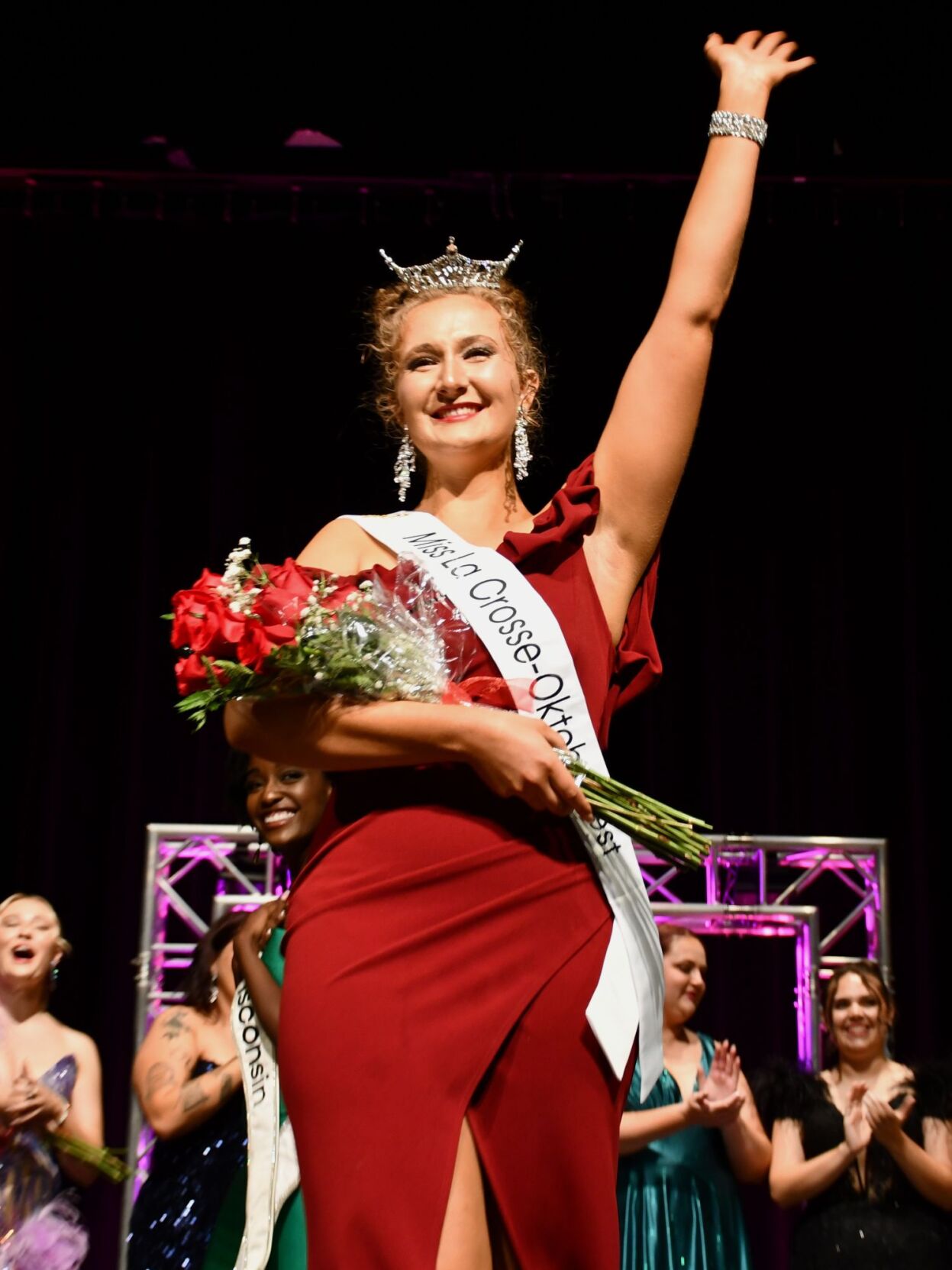 Vivian Stephenson crowned 2025 Miss La Crosse-Oktoberfest