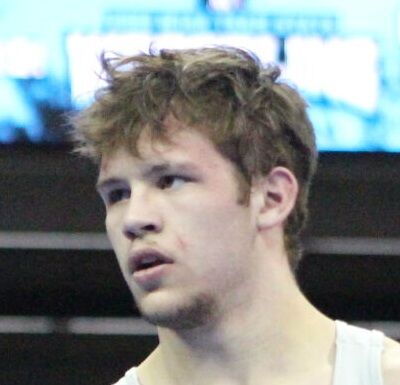 WIAA sectional wrestling: La Crosse Aquinas advances 8 in Division 3