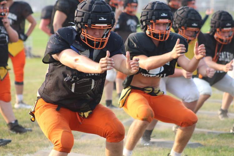 West Salem football team loaded with sneaky experience