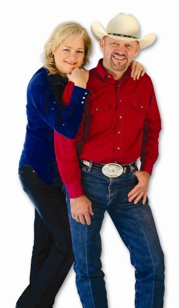 Country couple headlines dance at Concordia