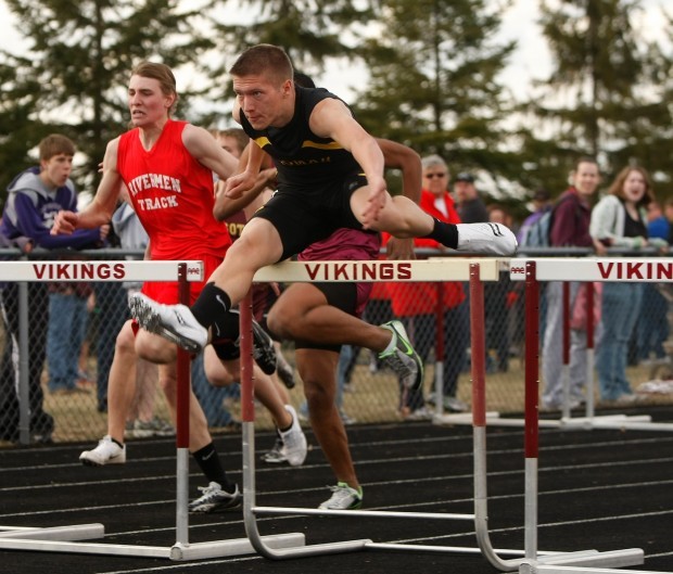 Dellamuth a natural for Tomah track team | Tomah Timberwolves ...