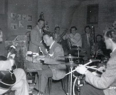 Music pioneer Slack recognized with special day in Viroqua