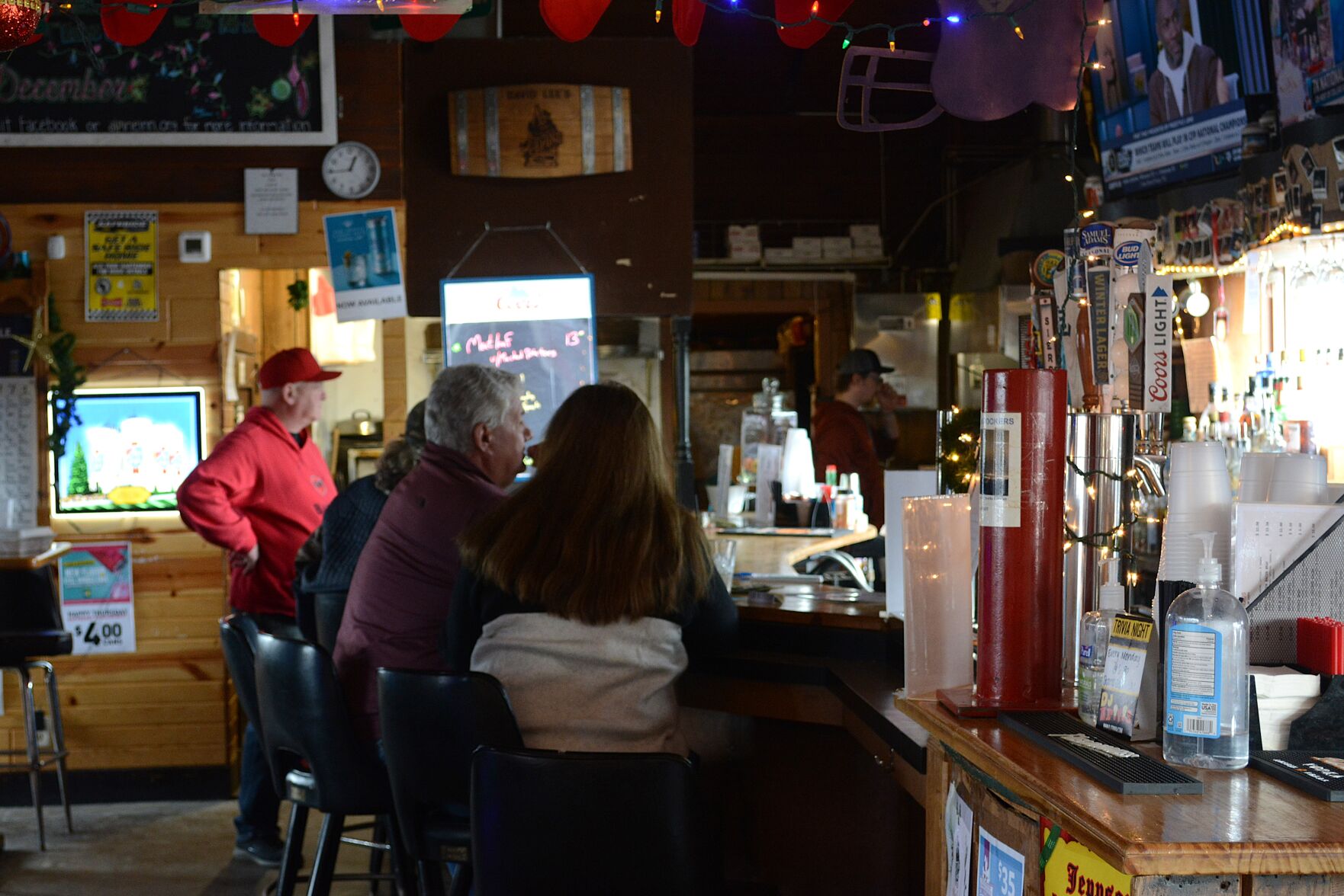 Alpine Inn offers a perfect blend of comfort and entertainment