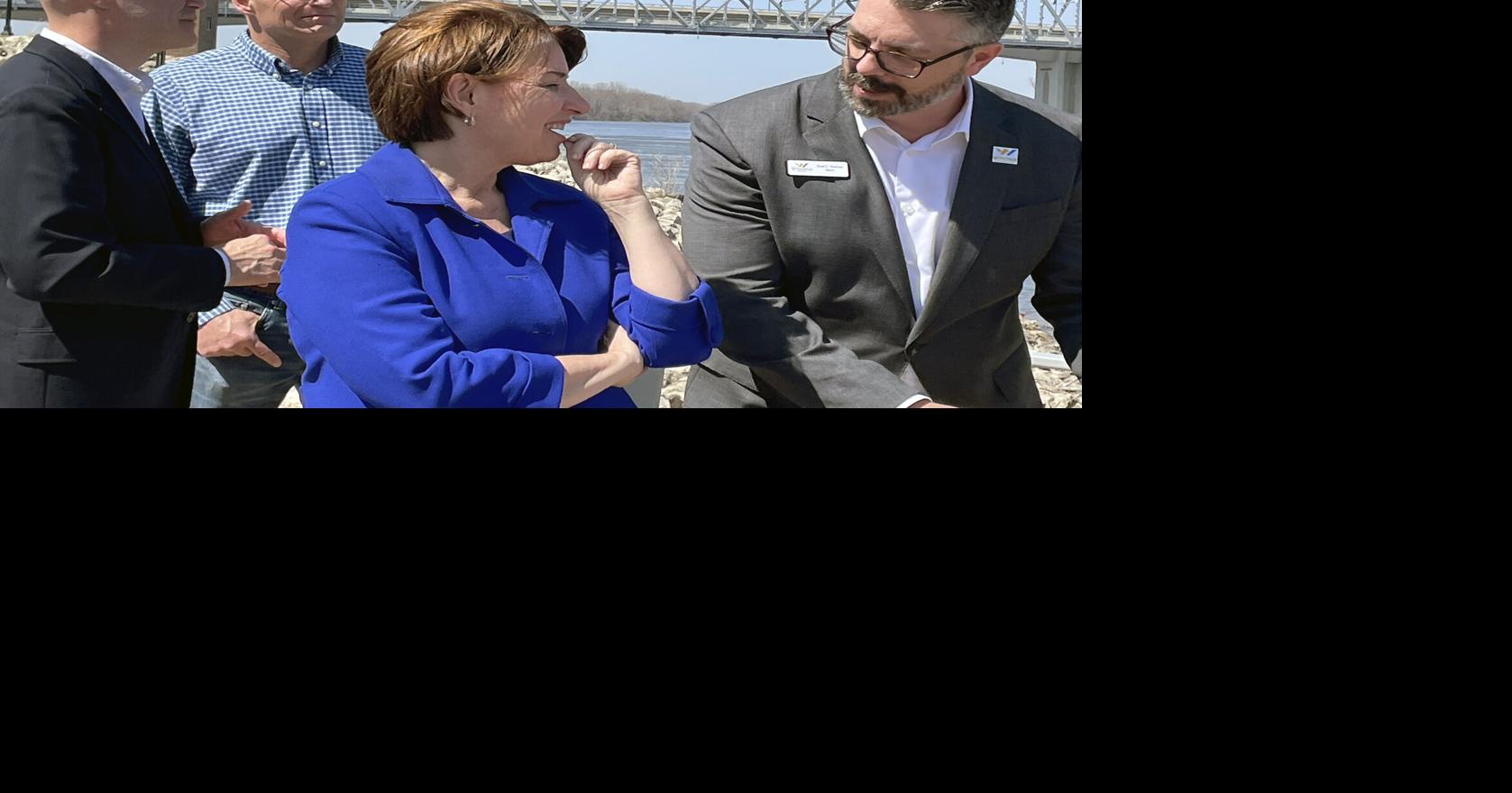 Sen. Amy Klobuchar, Royce White meet in first (and only) broadcast U.S ...