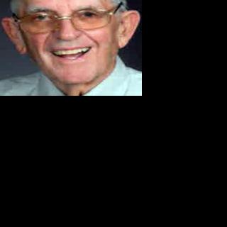 Lloyd Ronald Holthaus