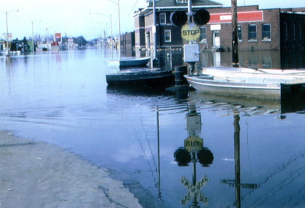 From Tribune files: Photos from the Great Flood of 1965