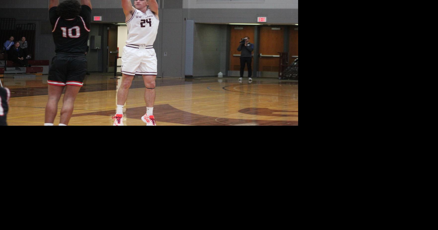 College sports roundup: UW-La Crosse men's basketball hangs with fifth ...