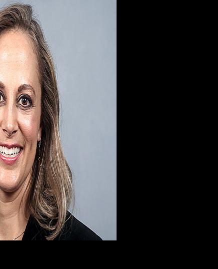 La Crosse's Jamie Dahl shares her breast cancer journey, offers support ...