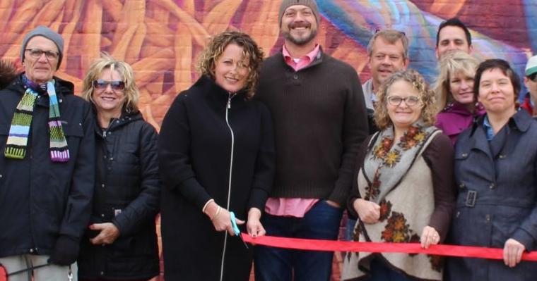 Mural unveiled along Viroqua's Main Street