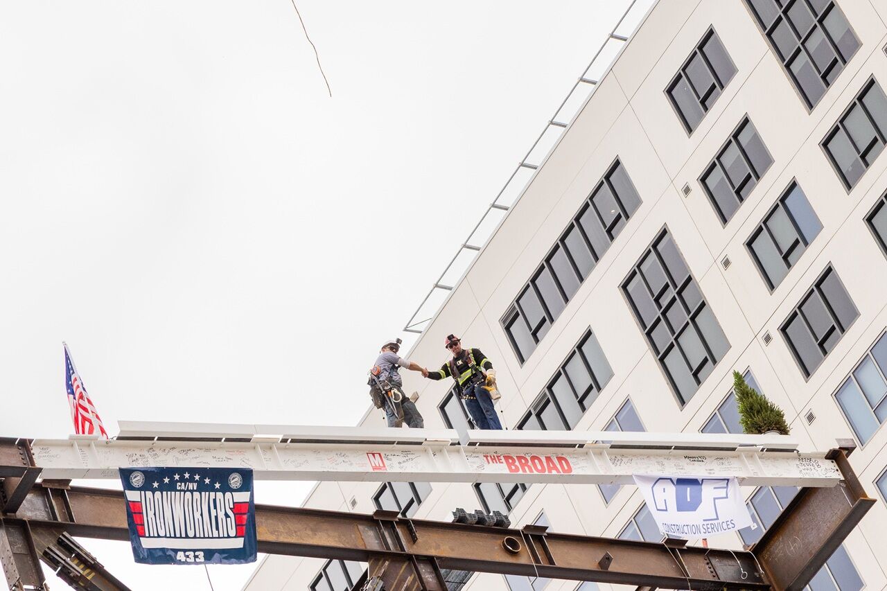 Topping Off: The Broad places final steel beam on new DTLA building ...