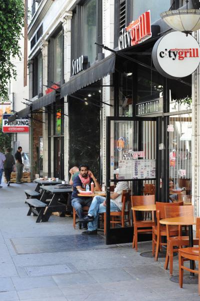 City Approves Pilot Program to Simplify Downtown Sidewalk Dining ... City Approves Pilot Program to Simplify Downtown Sidewalk Dining ...