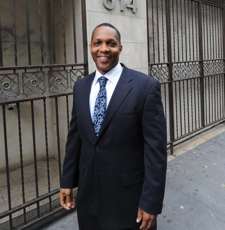 Broker Derrick Moore Jumps to Avison | News | ladowntownnews.com