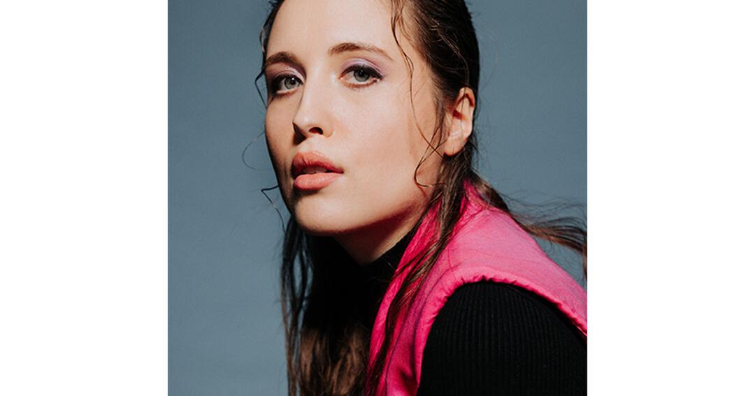 Alice Merton shares her truthful ‘S.I.D.E.S.’ on new album | Arts and ...