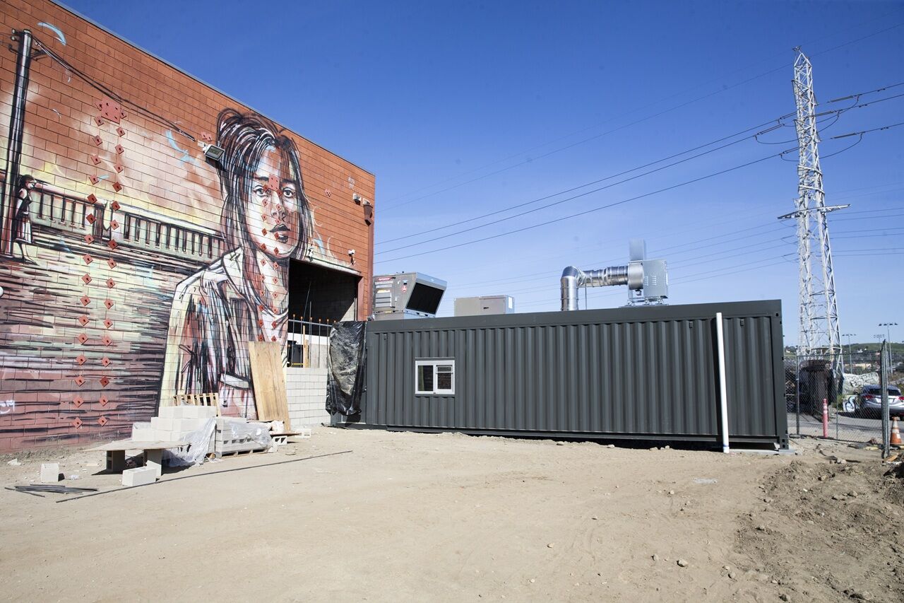 Pacific Electric Debuts: Historic warehouse becomes intimate music hub ...