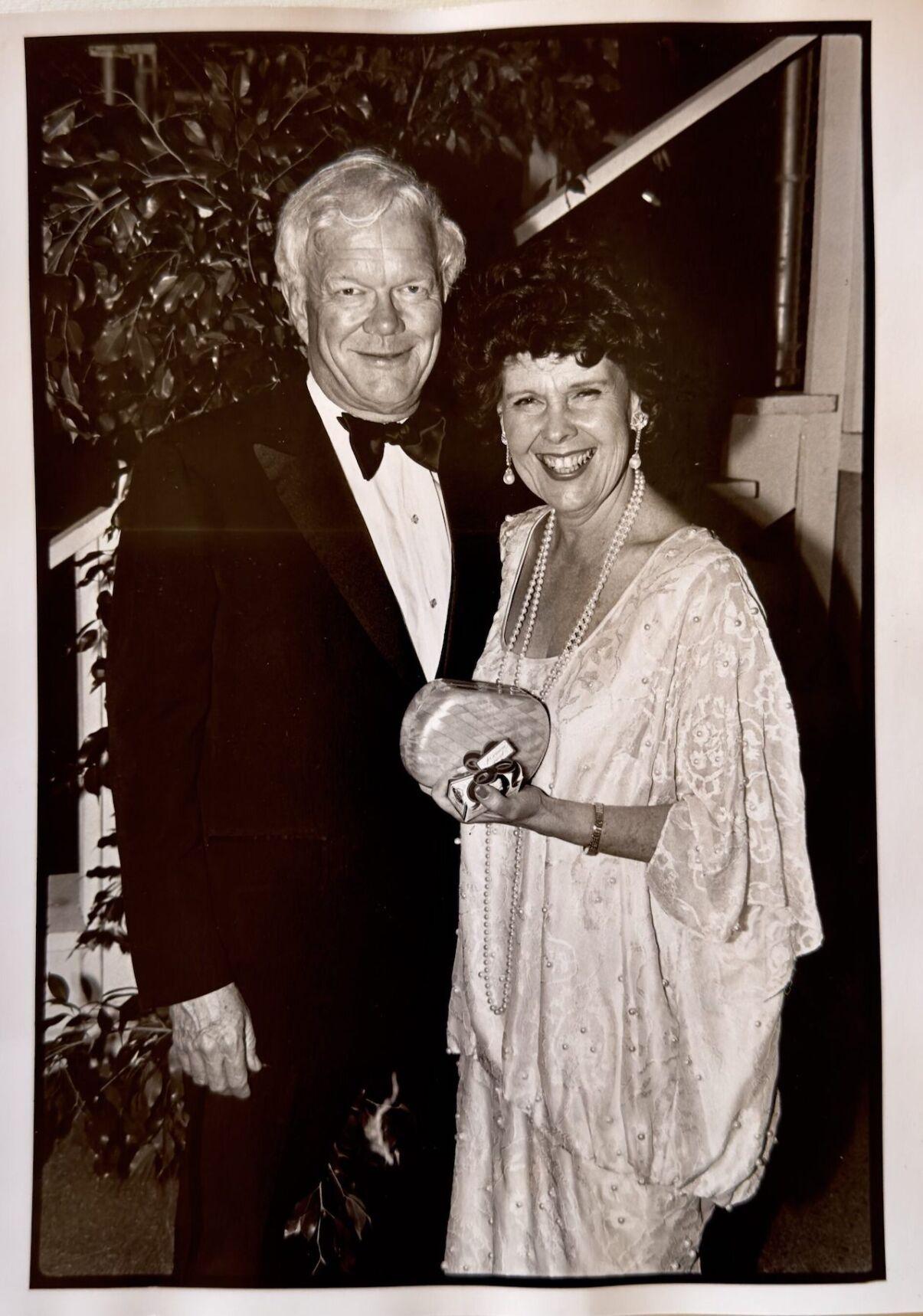 The Extensive Collection: Andrew Jones Auctions honors Fritz and Lucy ...