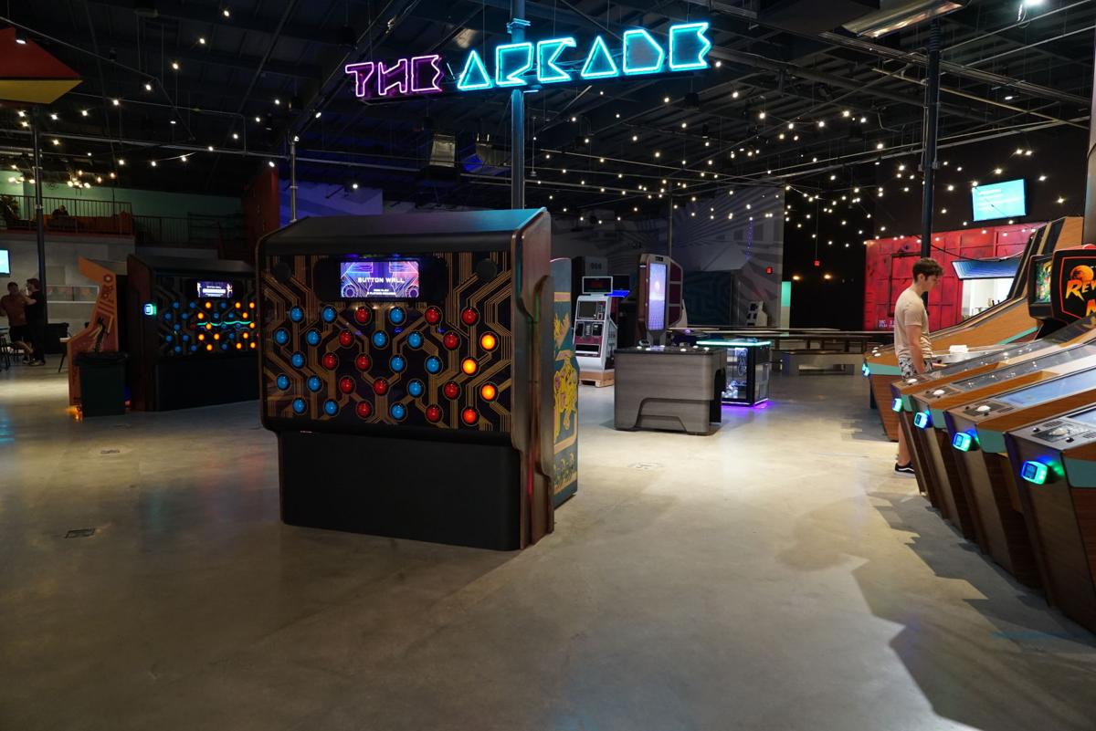 VR Games and Robot Bartenders: Two Bit Circus’ Micro-Amusement Park ...