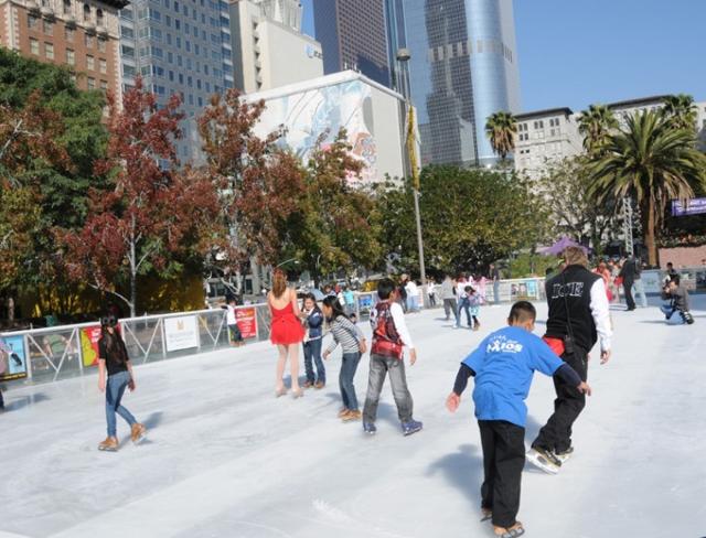 Ice Rink Returns to Pershing Square | News | ladowntownnews.com