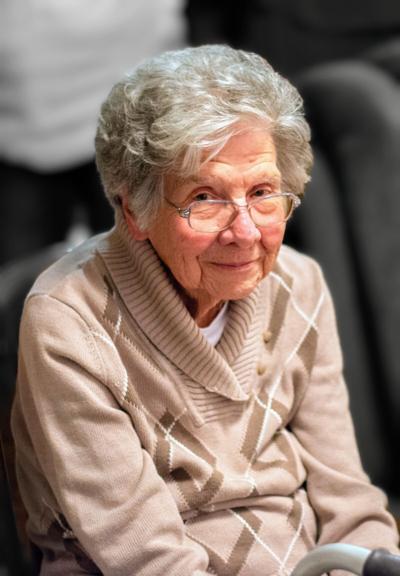 Obituary — Joan Cobb Lovett (1928-2025) | Obituaries | lagniappemobile.com