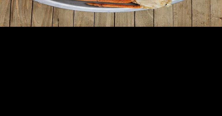 R&R Seafood — Getting bugged | Cuisine | lagniappemobile.com