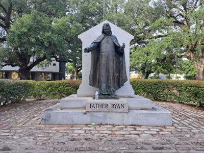 Groups petitioning for removal of Confederate statue, renaming of park ...