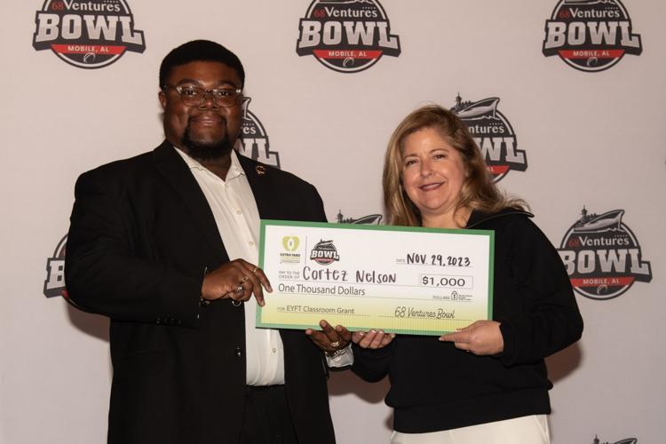 68 Ventures Bowl announces winners at Community Awards Banquet | Upon ...