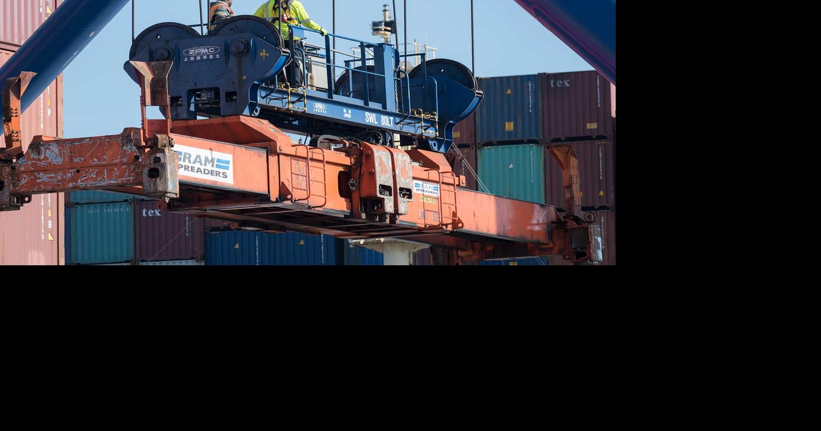 A longshoremen union strike could bottleneck cargo at Port of Mobile ...