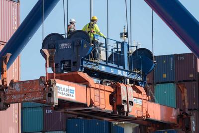 A longshoremen union strike could bottleneck cargo at Port of Mobile ...