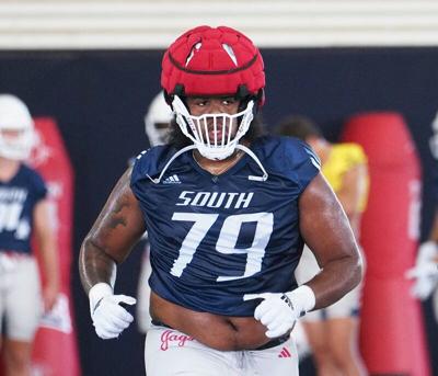 OL Davis exits portal, returns to Jags | Sports | lagniappemobile.com