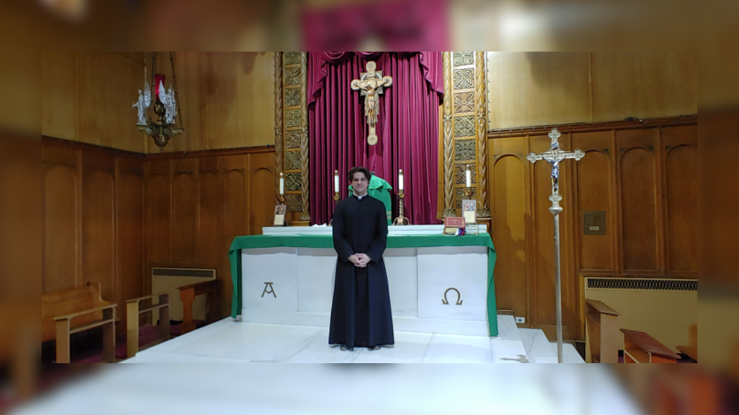 Case of defrocked priest includes conflict of worship styles in ...