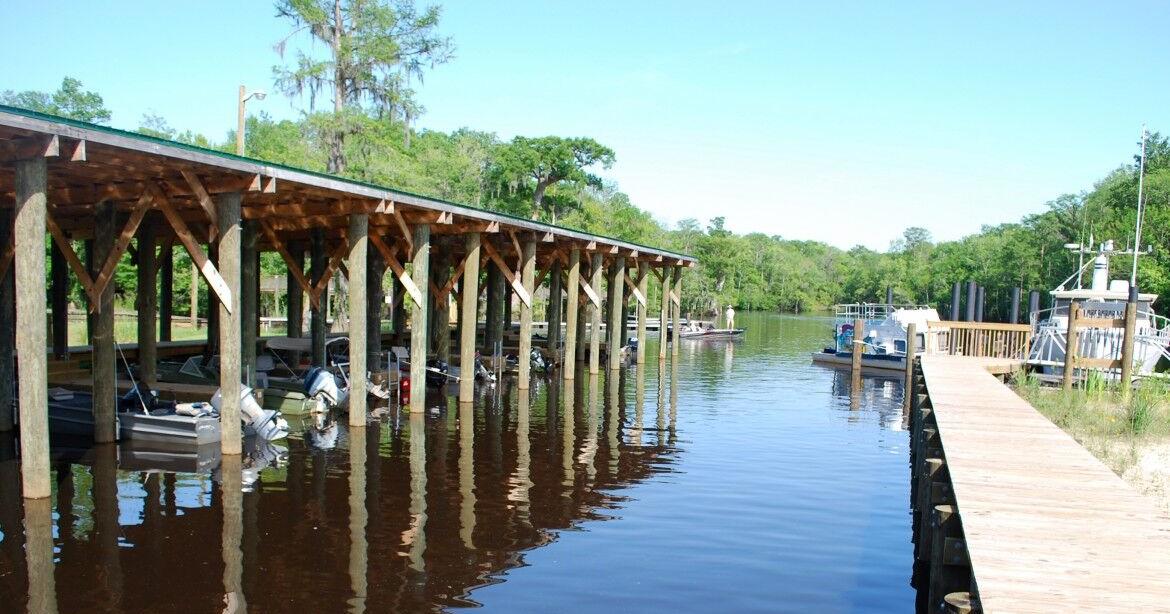 Boating group warns against fatal "boat jumping" trend | News ...