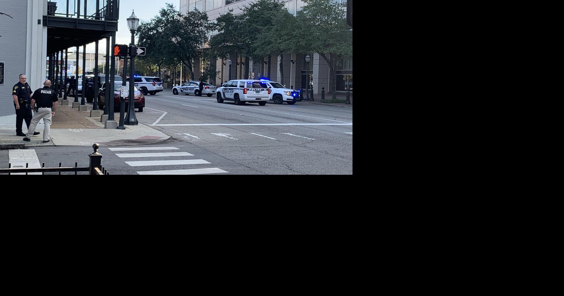 Law enforcement standoff with unidentified man outside of Government ...